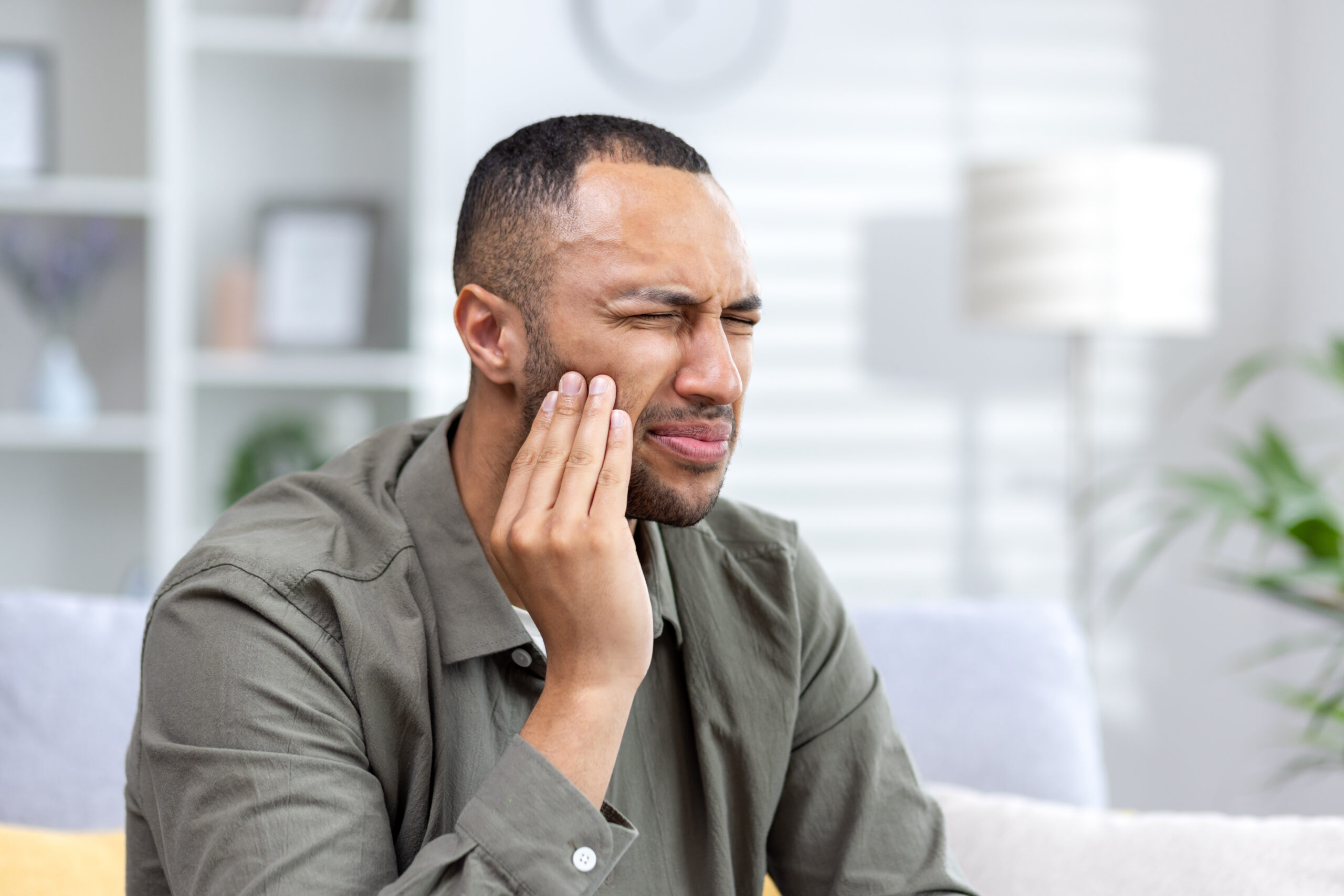 Understanding TMJ Disorder: Causes, Symptoms, and Treatment